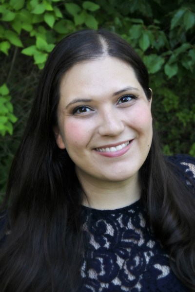 About | Sarah Stage, Soprano